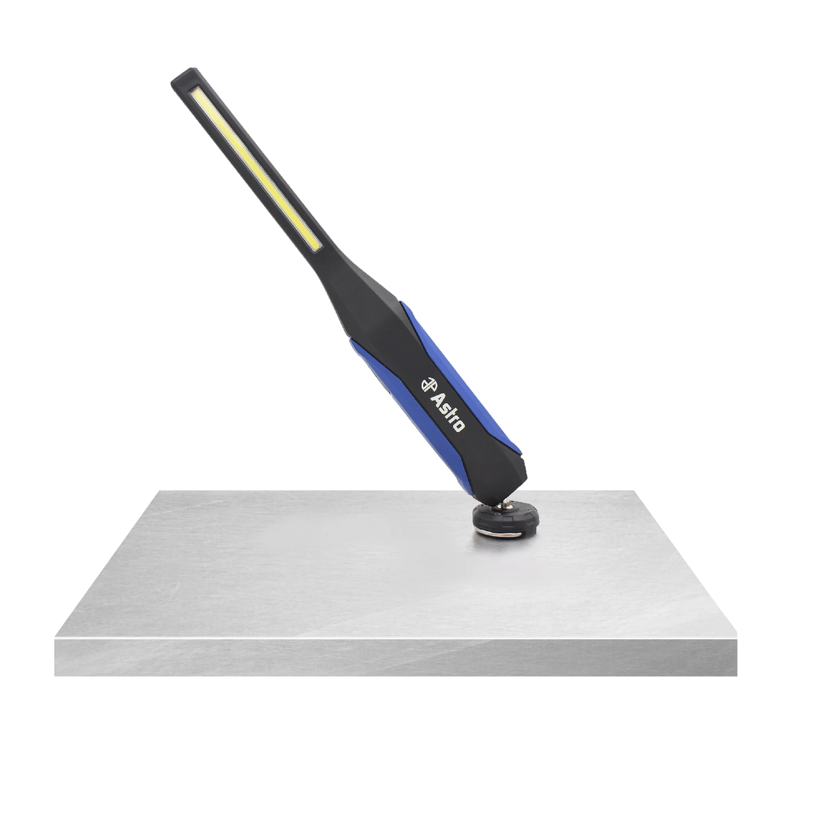 Astro Pneumatic 90SL 900 Lumen Wirelessly Rechargeable LED Slim Light ...